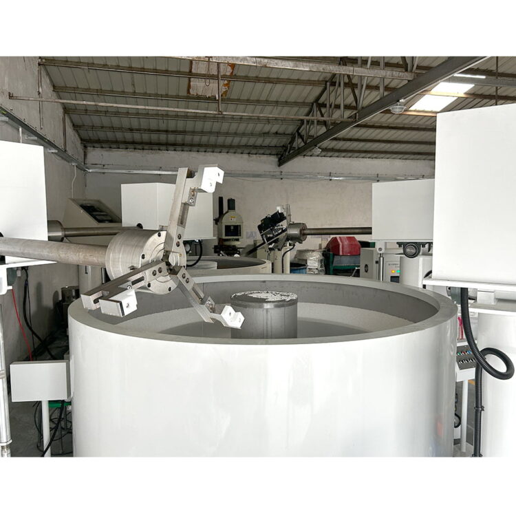 4 Armed Professional Ceramic Wheel Polisher Machine For Forged Casted ...